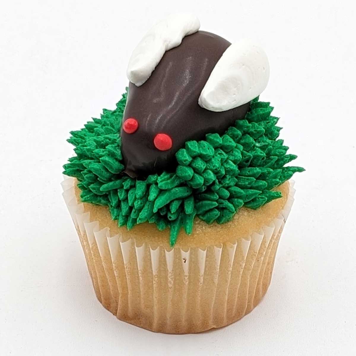 Cicada Medium Cupcake – Deerfields Bakery