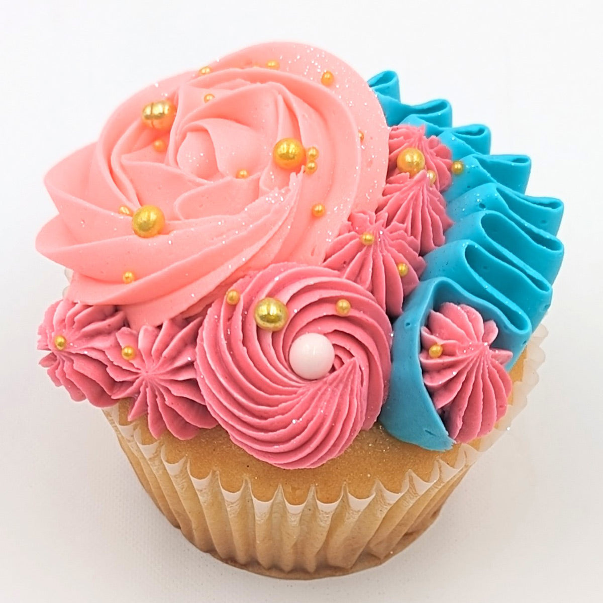 Large Cupcake: Glamour Swirls – Deerfields Bakery