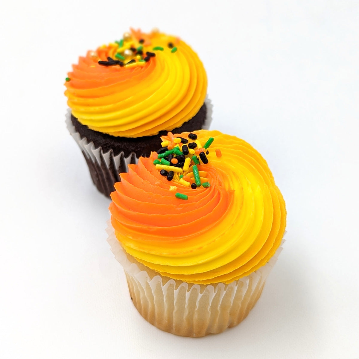 Fall Swirl Medium Cupcake – Deerfields Bakery