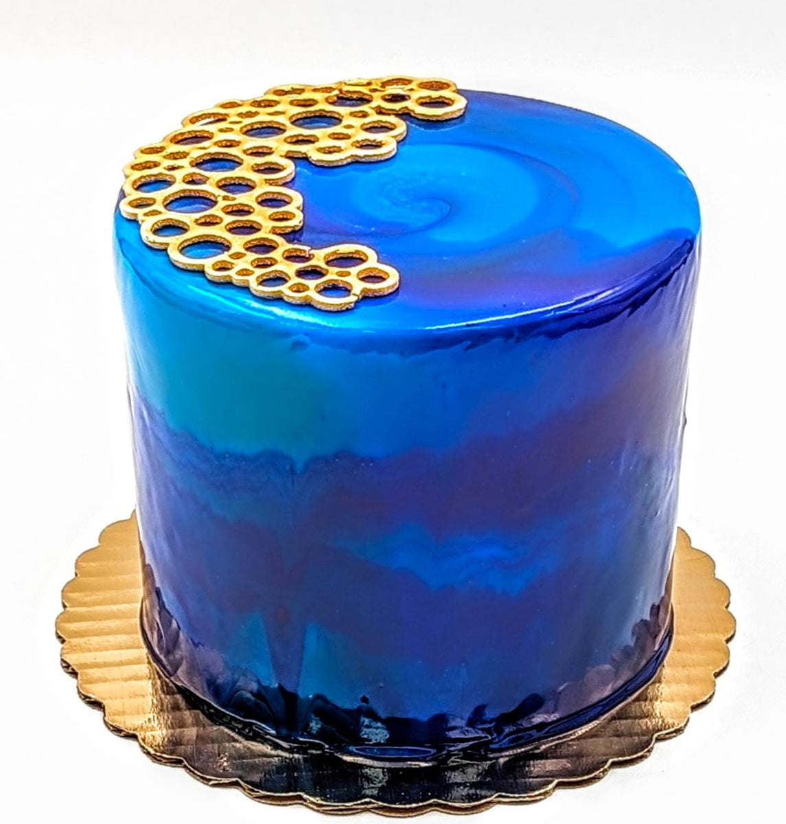 Northern Lights Cake – Deerfields Bakery