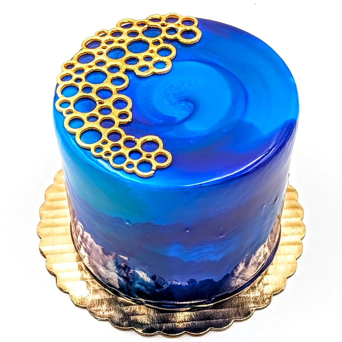 Northern Lights Cake – Deerfields Bakery