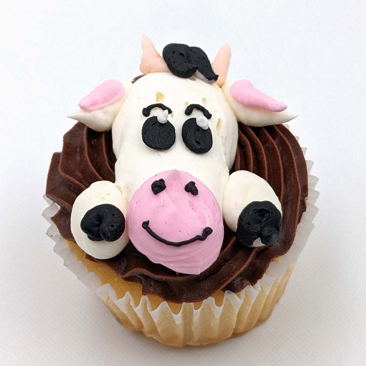 Cow Face Medium Cupcake – Deerfields Bakery