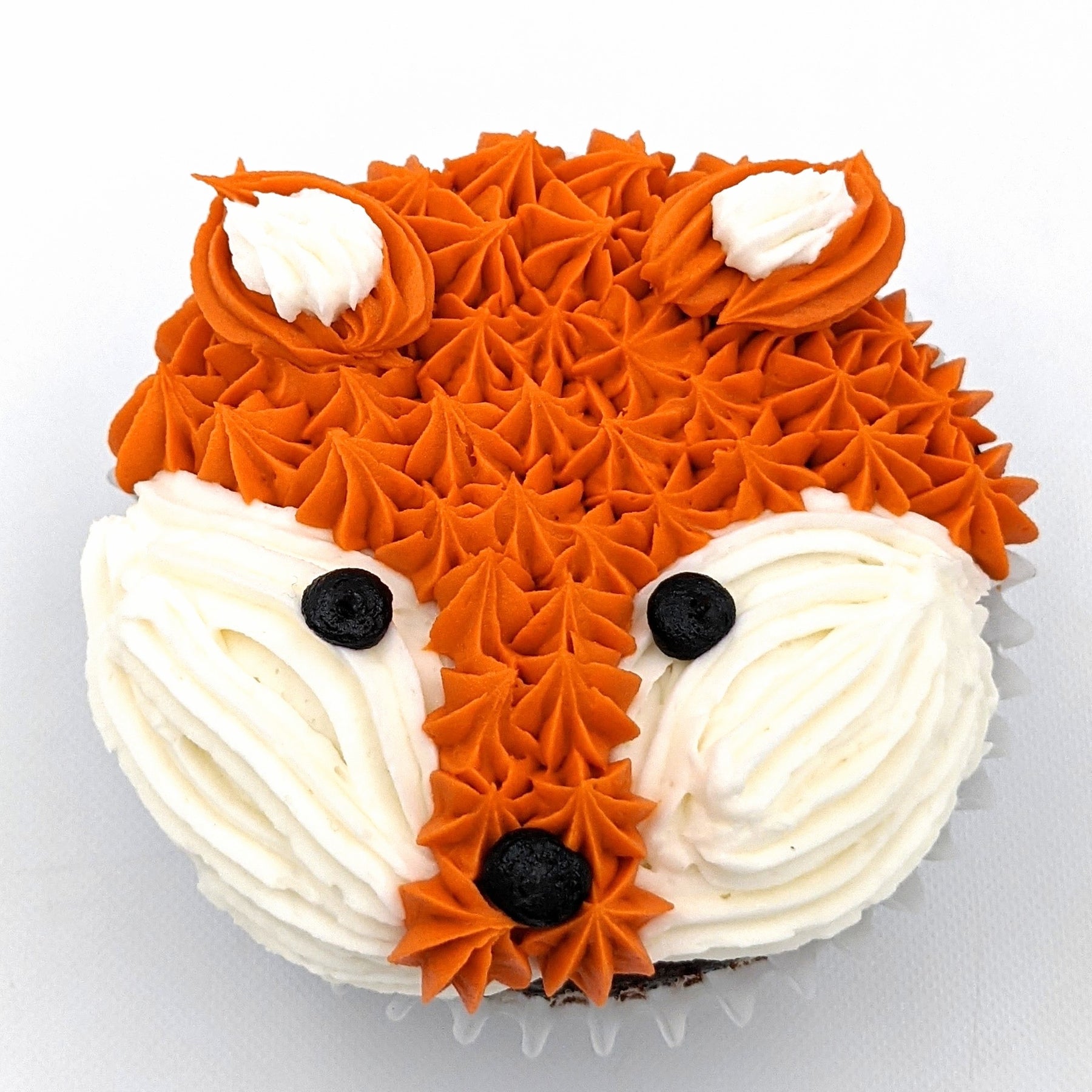 Large Cupcake: Fox – Deerfields Bakery