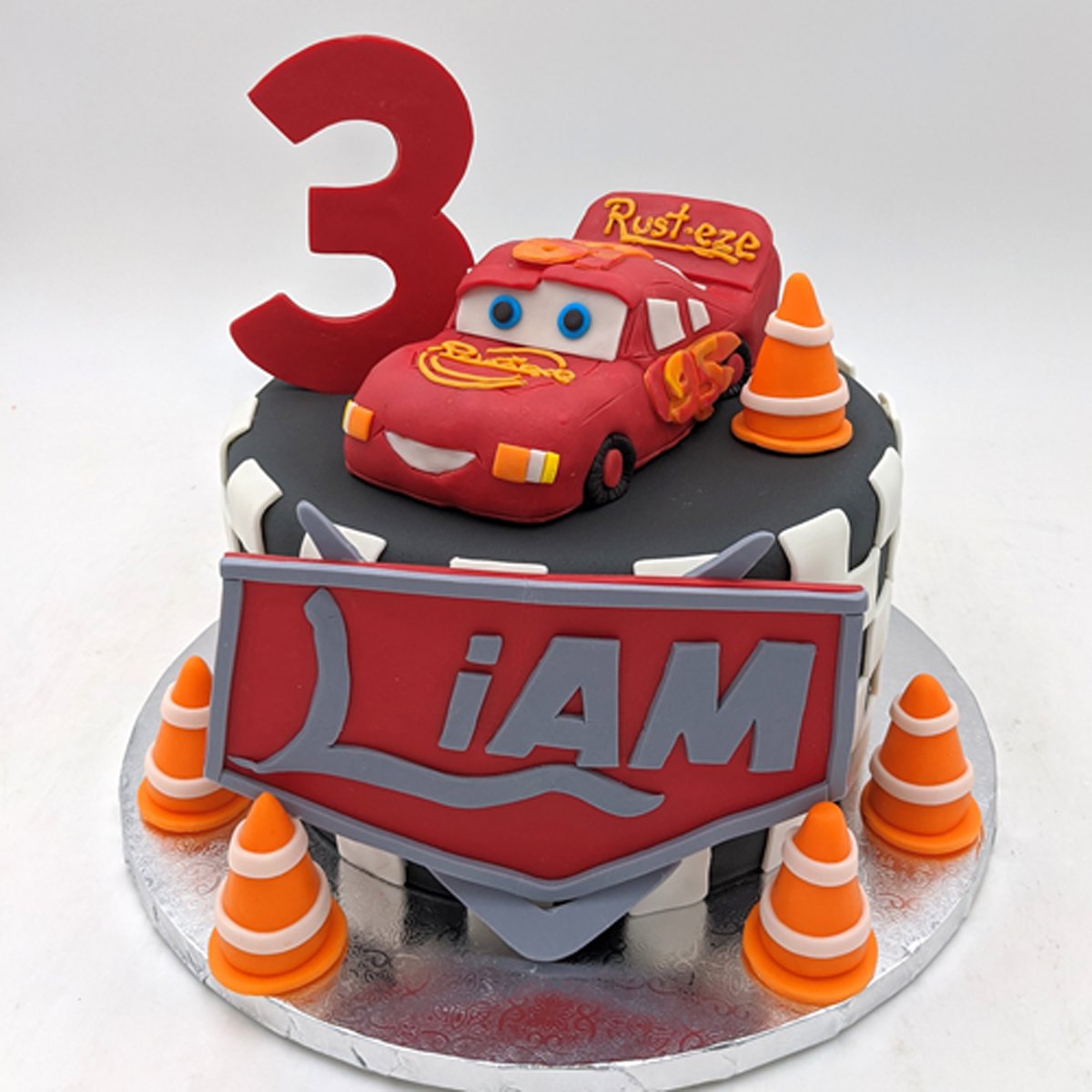 Fondant Cars Local Deerfield's Bakery Character cars – Deerfields Bakery